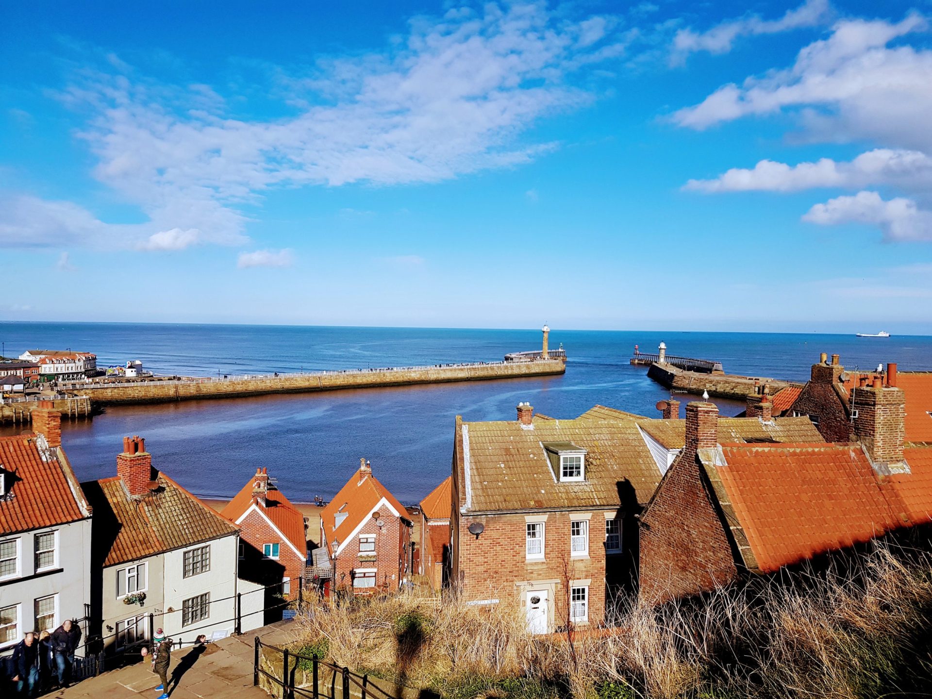 Whitby Accommodation - Host & Stay